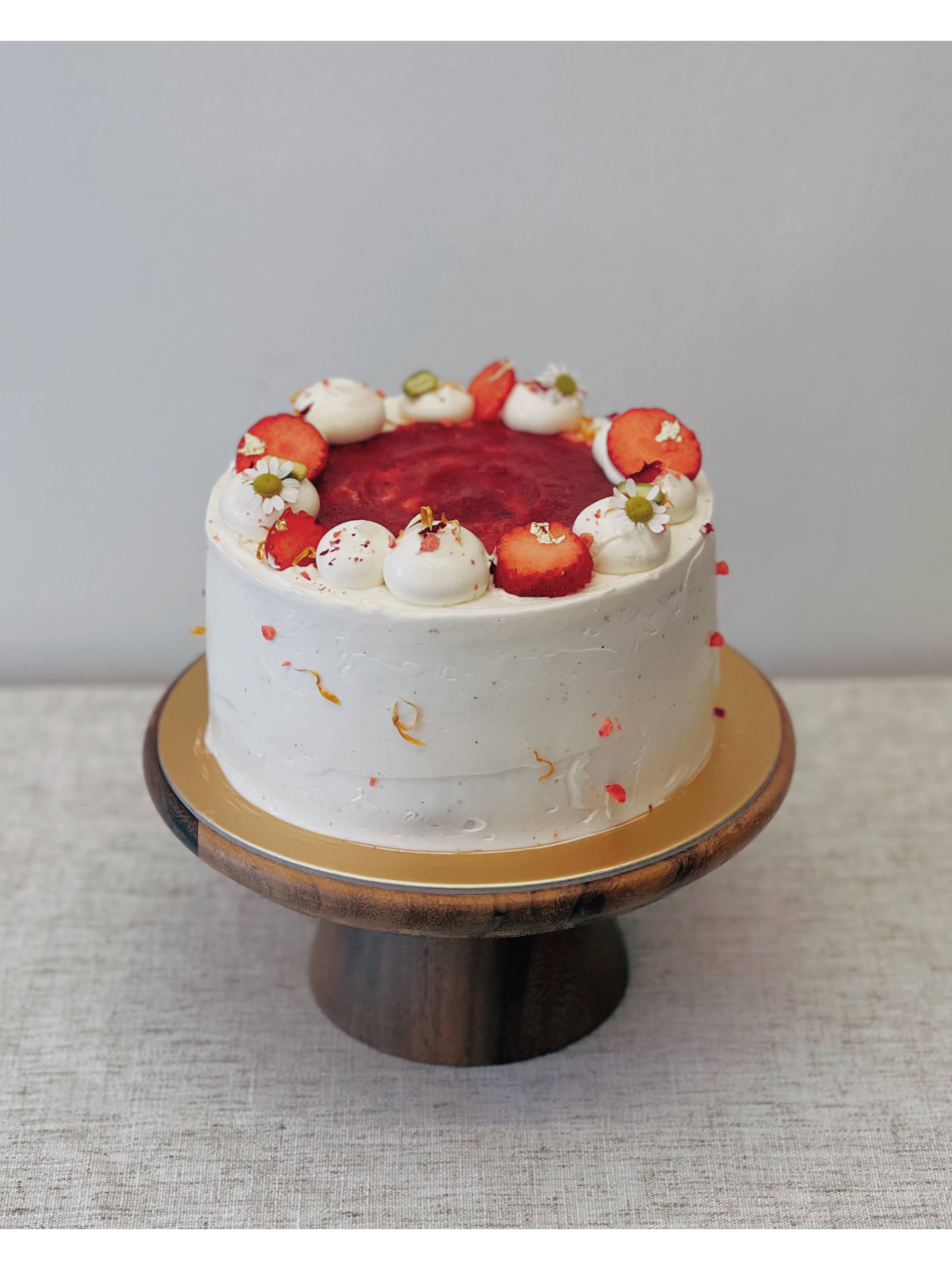 Vanilla Butter Cake, Strawberry & Raspberry Compote, Strawberry ...